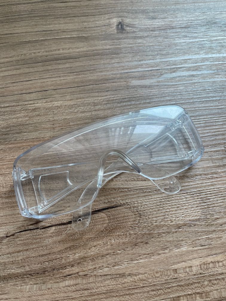 Quebee Safety Goggles (Protective Eyewear), Men's Fashion, Watches ...