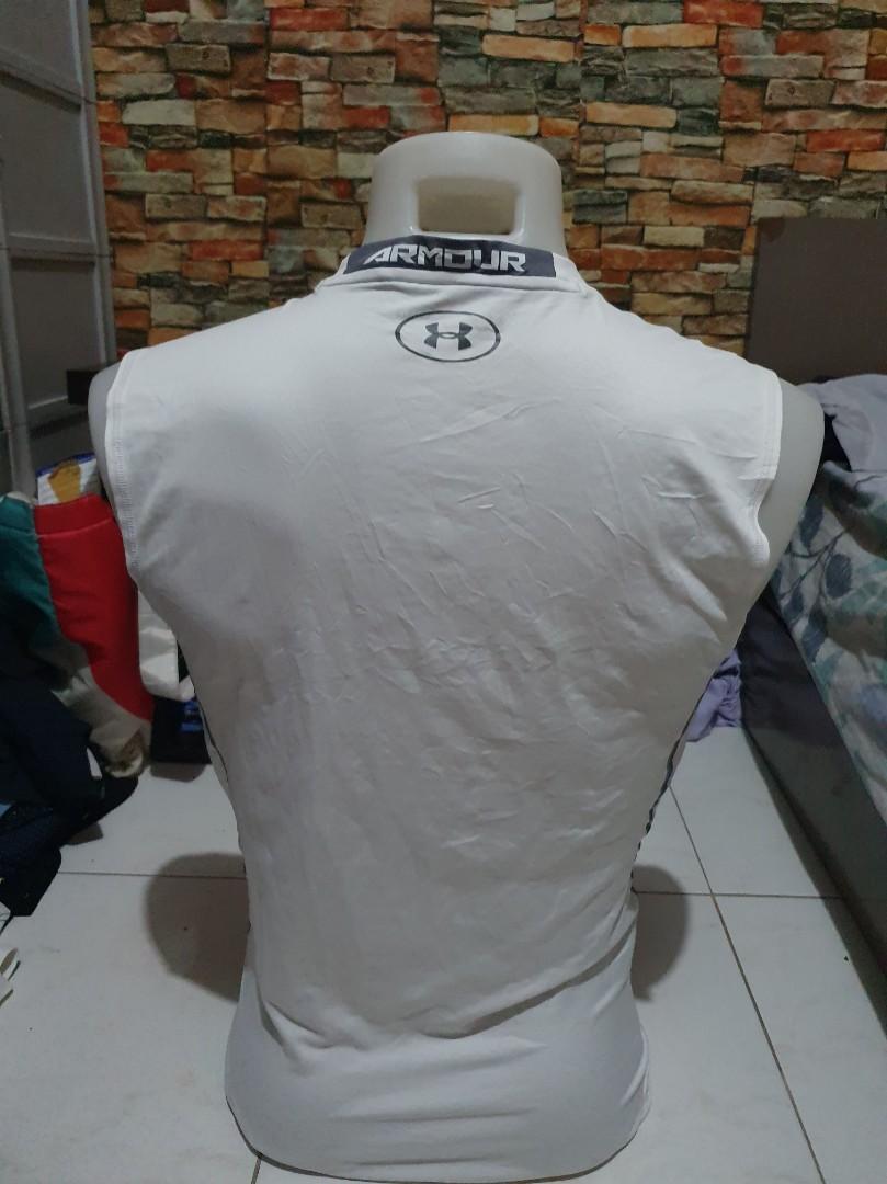 Under Armour compression sando, Men's Fashion, Tops & Sets, Tshirts ...