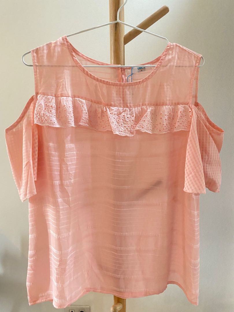 Unica Hija Peach / Pink Cut out Top, Women's Fashion, Tops, Others Tops ...