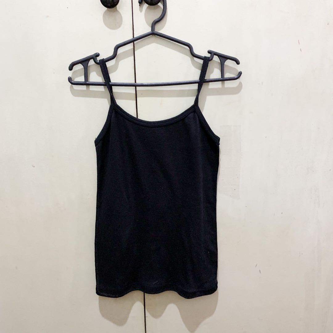 Black Sando, Women's Fashion, Tops, Sleeveless on Carousell