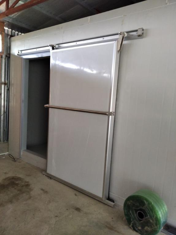 Cold Storage Doors, Commercial & Industrial, Construction & Building ...