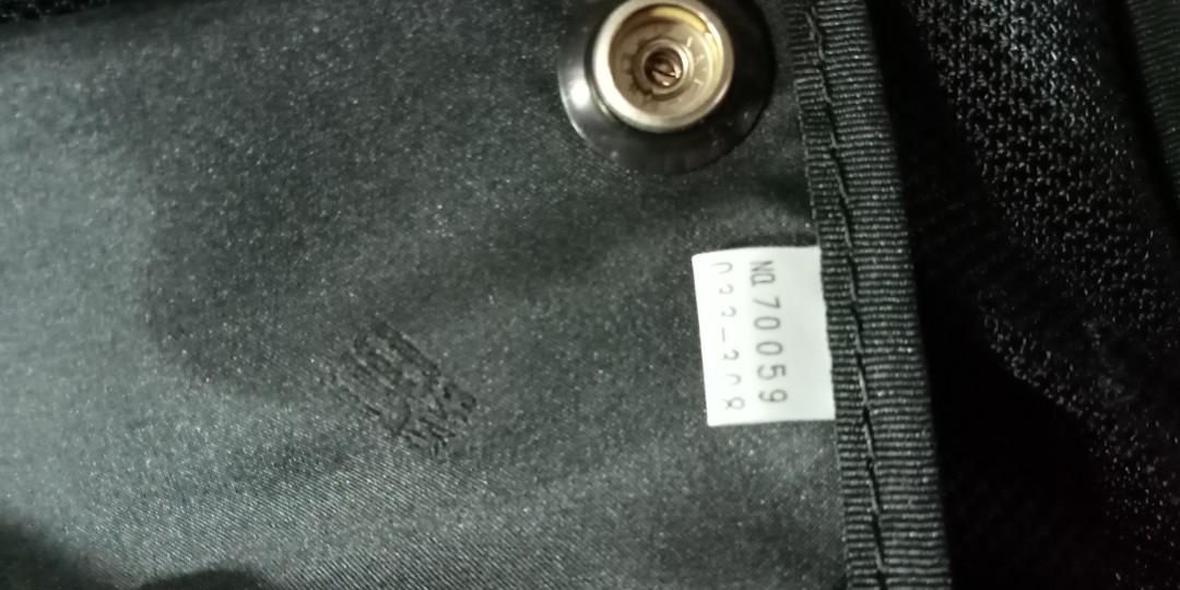 daks hand carry maleta, Hobbies & Toys, Travel, Luggage on Carousell