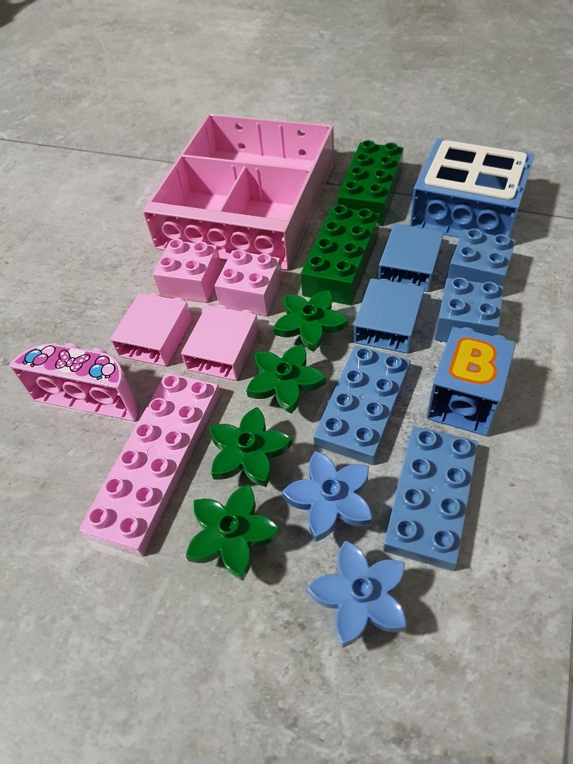 Duplo blocks for young kids (#2), Hobbies & Toys, Toys & Games on Carousell