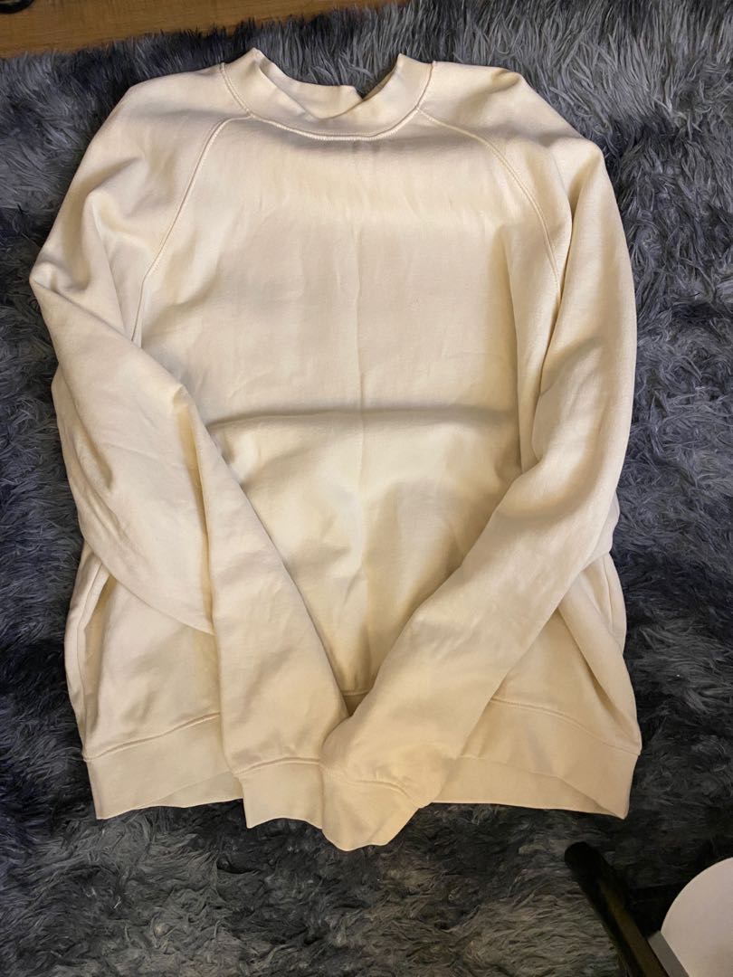 Fear of God Essentials Sweater, Men's Fashion, Tops & Sets, Hoodies on ...