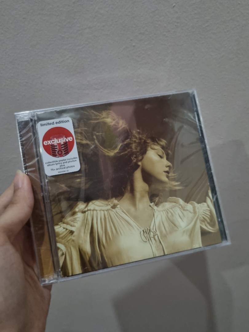 Taylor Swift Fearless TV Target Edition, Hobbies & Toys, Music & Media ...