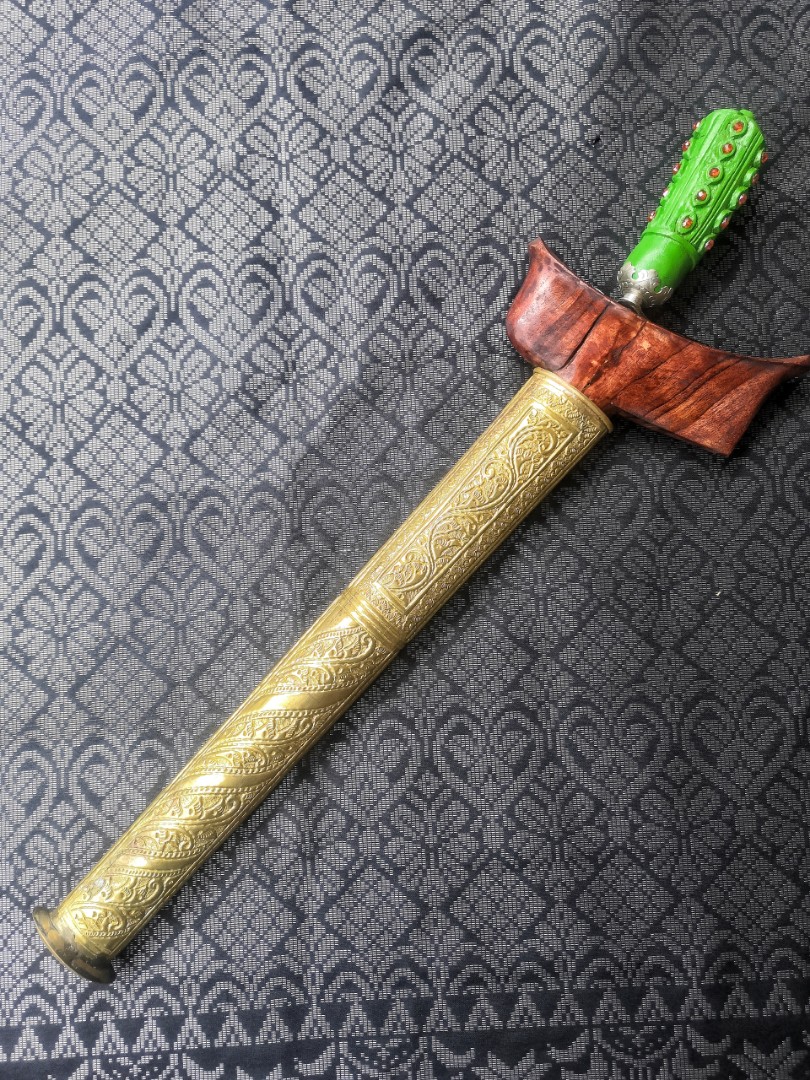 Keris Taming Sari