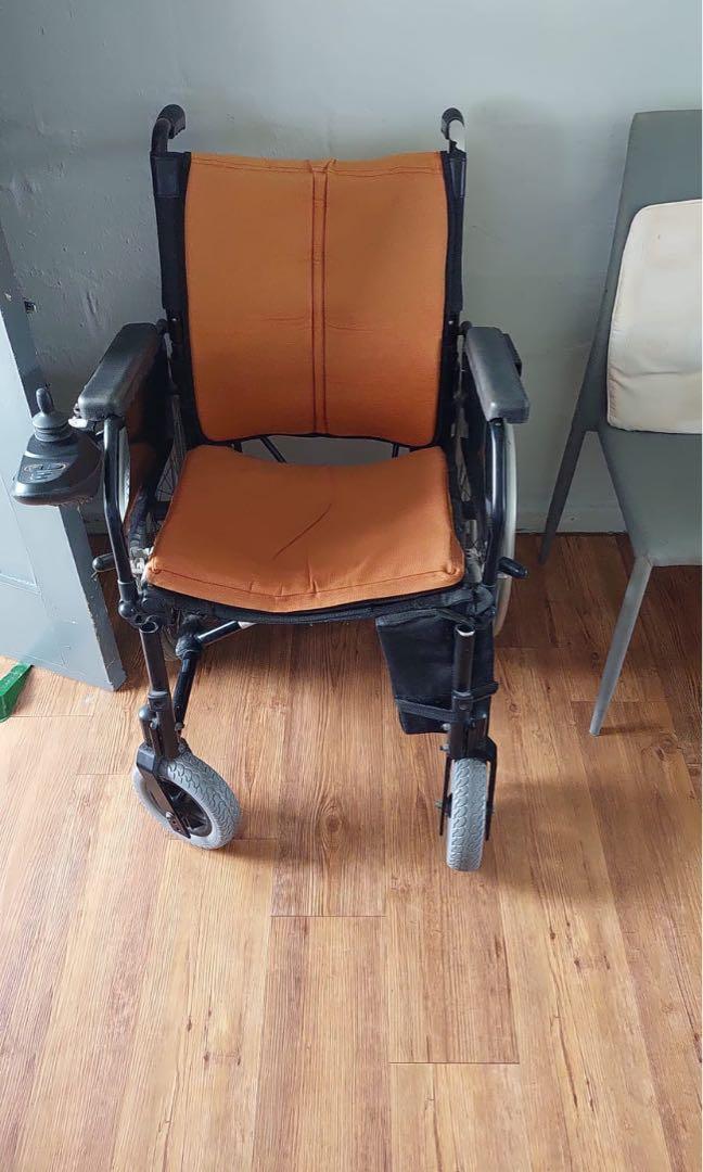 Life Line Motorized Wheelchair, Health & Nutrition, Assistive ...