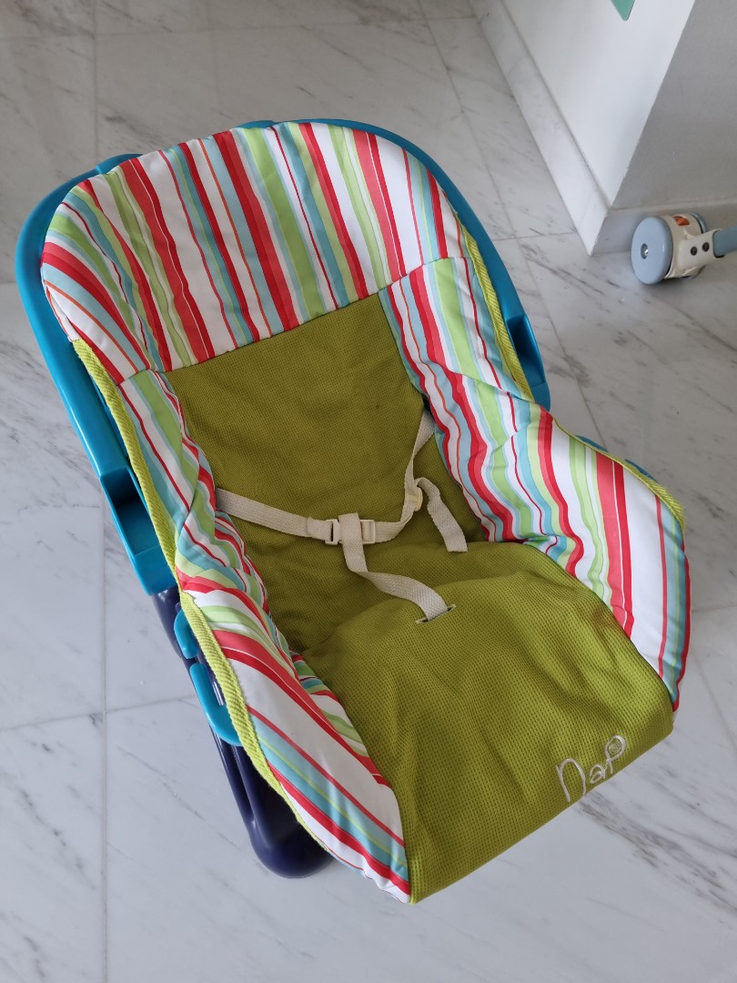 Lucky baby rocker, Babies & Kids, Infant Playtime on Carousell