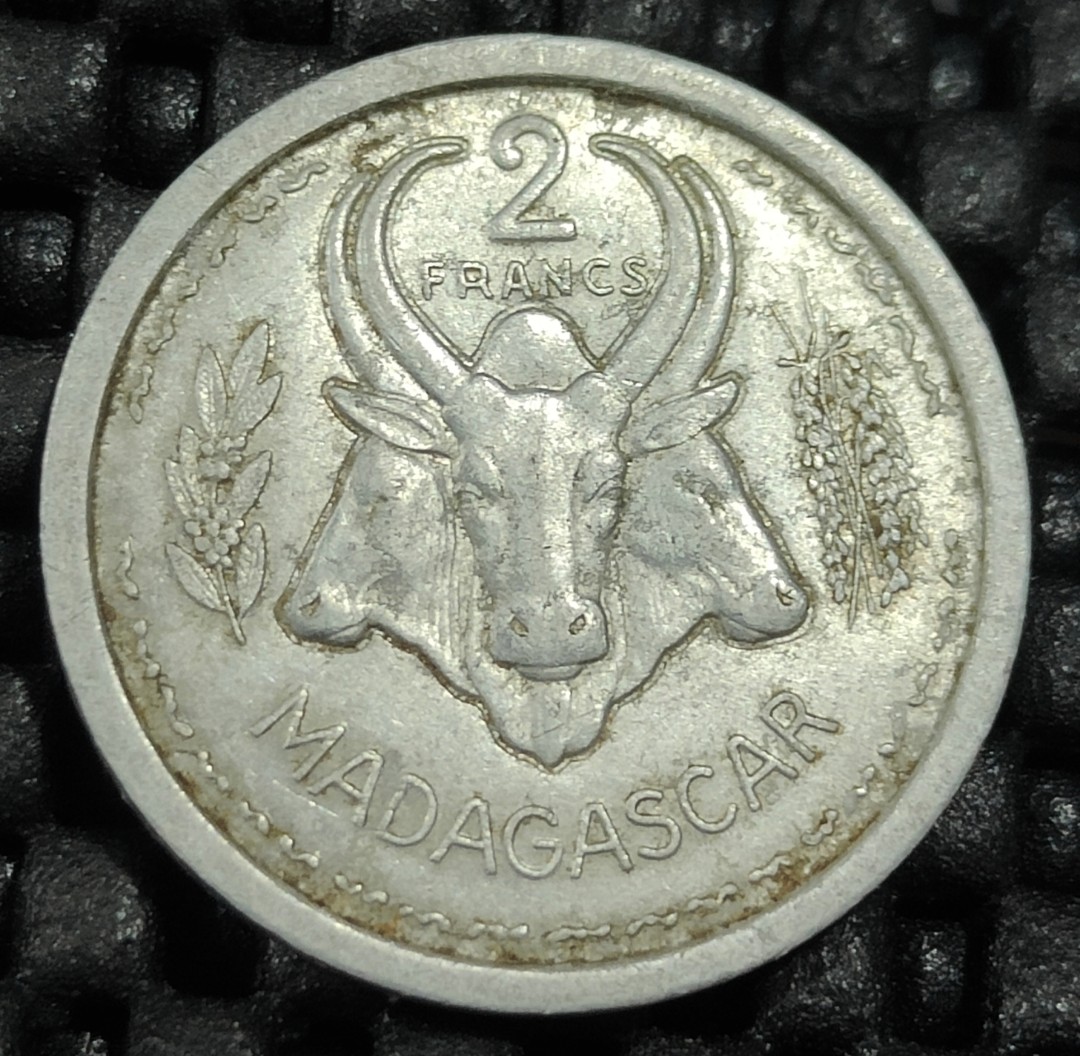 Madagascar France Colonial Coin 1948 2 Francs XF, Hobbies & Toys ...