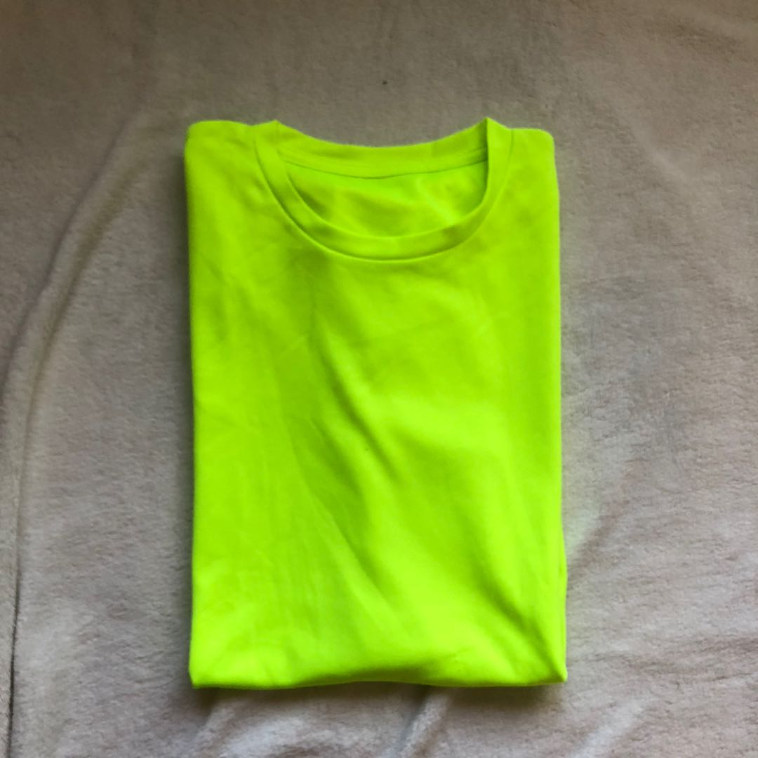 Neon Green Plain T-Shirt, Men's Fashion, Tops & Sets, Tshirts & Polo ...