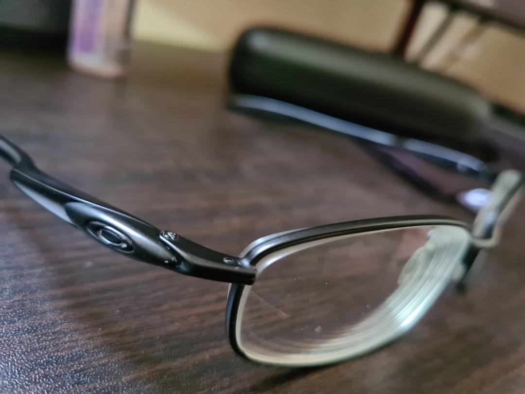 Oakley Blender 6B Prescription Glasses, Men's Fashion, Watches ...