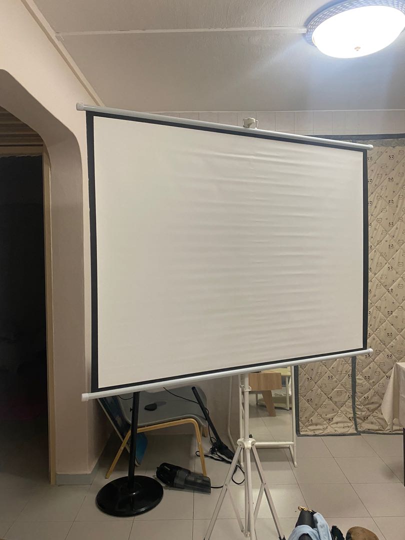 Portable Projector screen, TV & Home Appliances, TV & Entertainment, TV ...