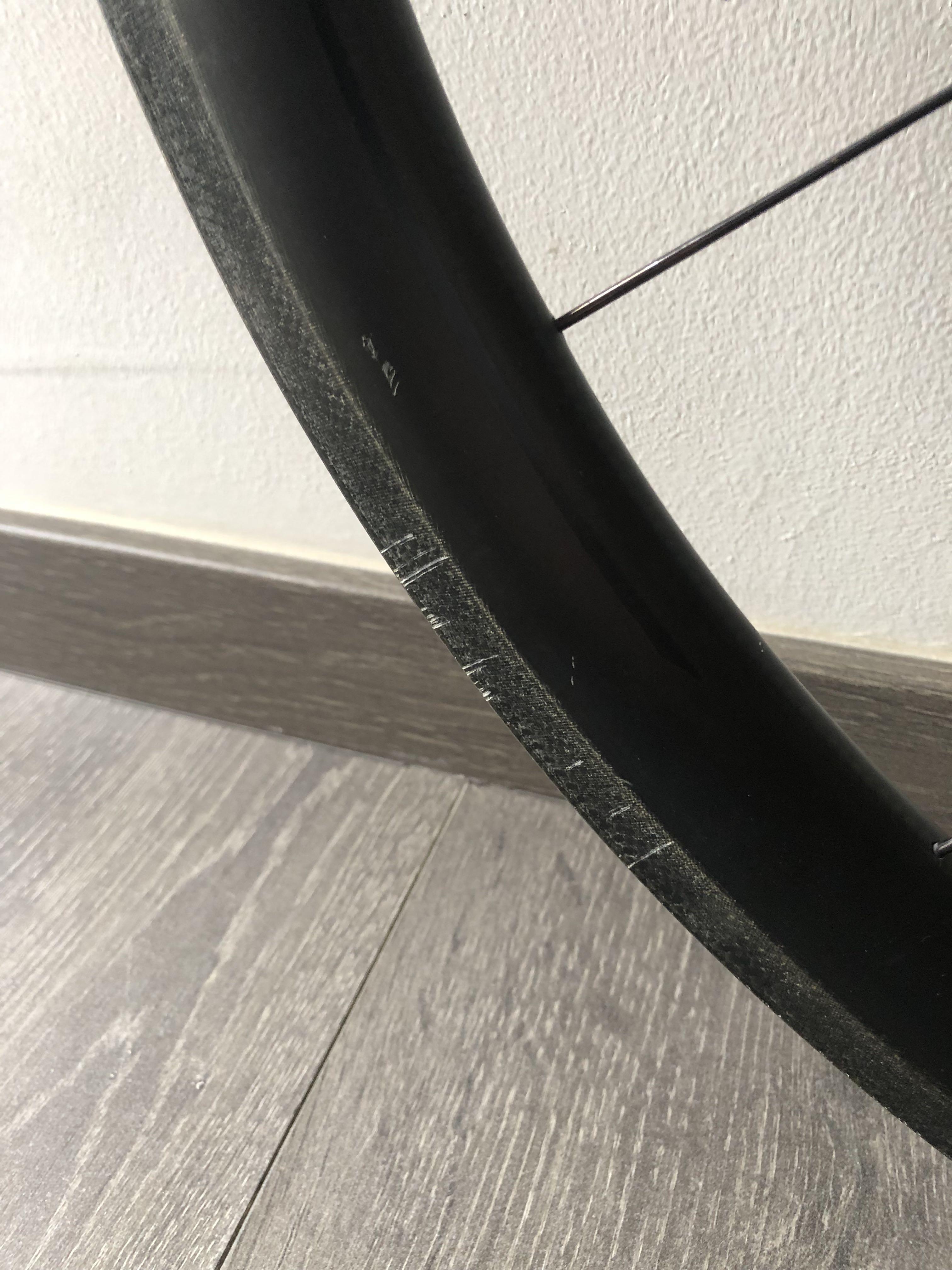 Roval CL40 rapide carbon enve zipp reynolds wheels, Sports Equipment ...