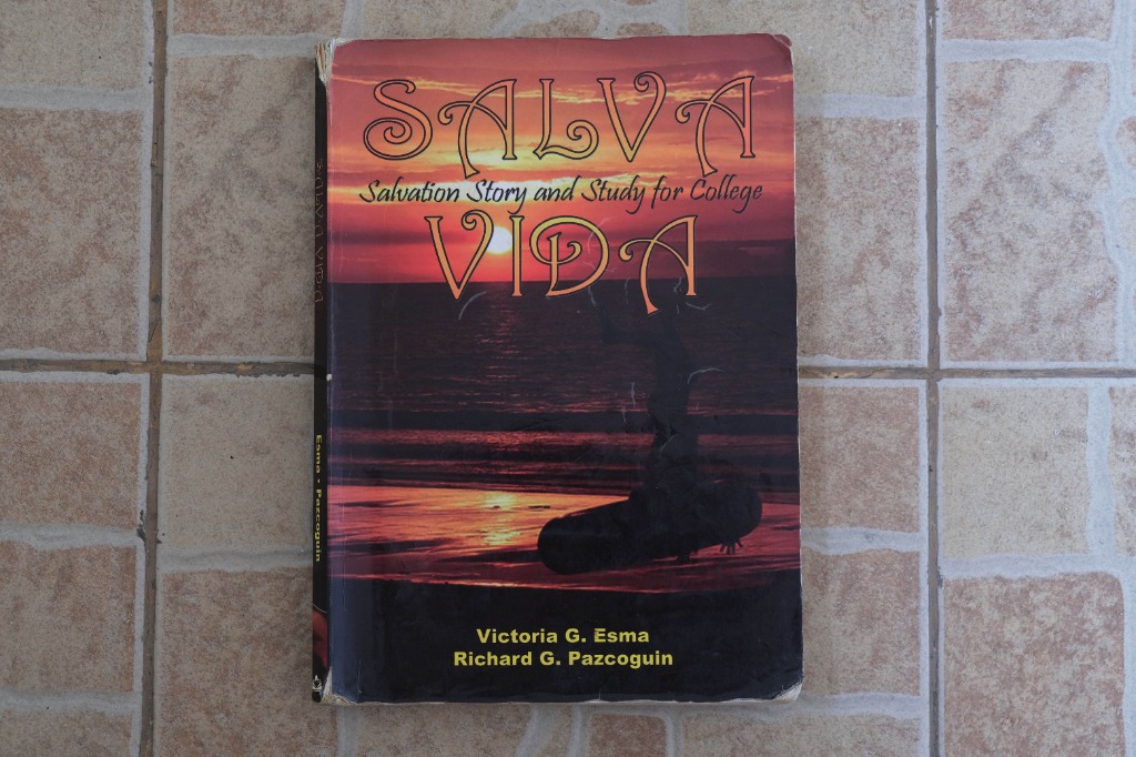Salva Vida: Salvation Story and Study for College (PRE-LOVED), Hobbies ...