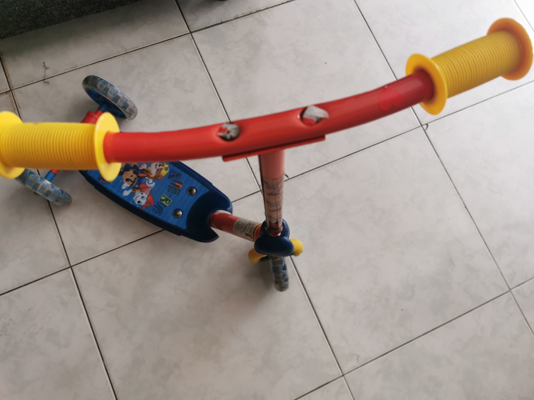 Scooter, Babies & Kids, Infant Playtime on Carousell