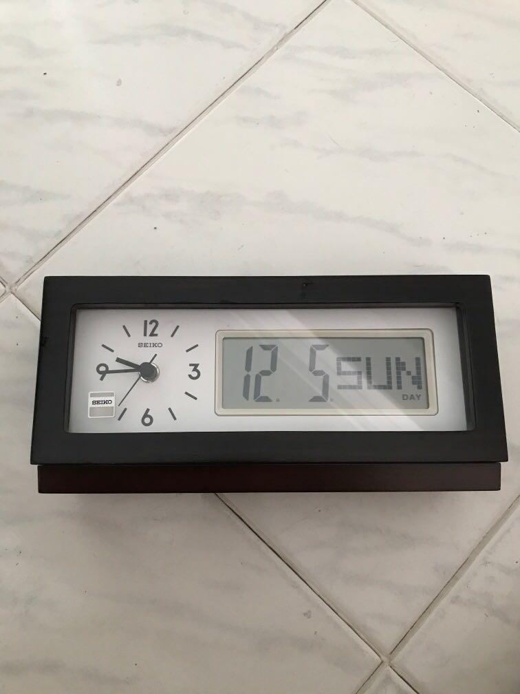 Seiko analog & digital combo imported clock (25 x 12 x 7cm), Furniture ...