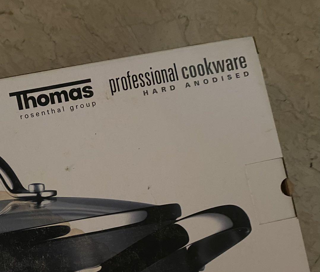 Thomas casserole with lid, Furniture & Home Living, Kitchenware ...
