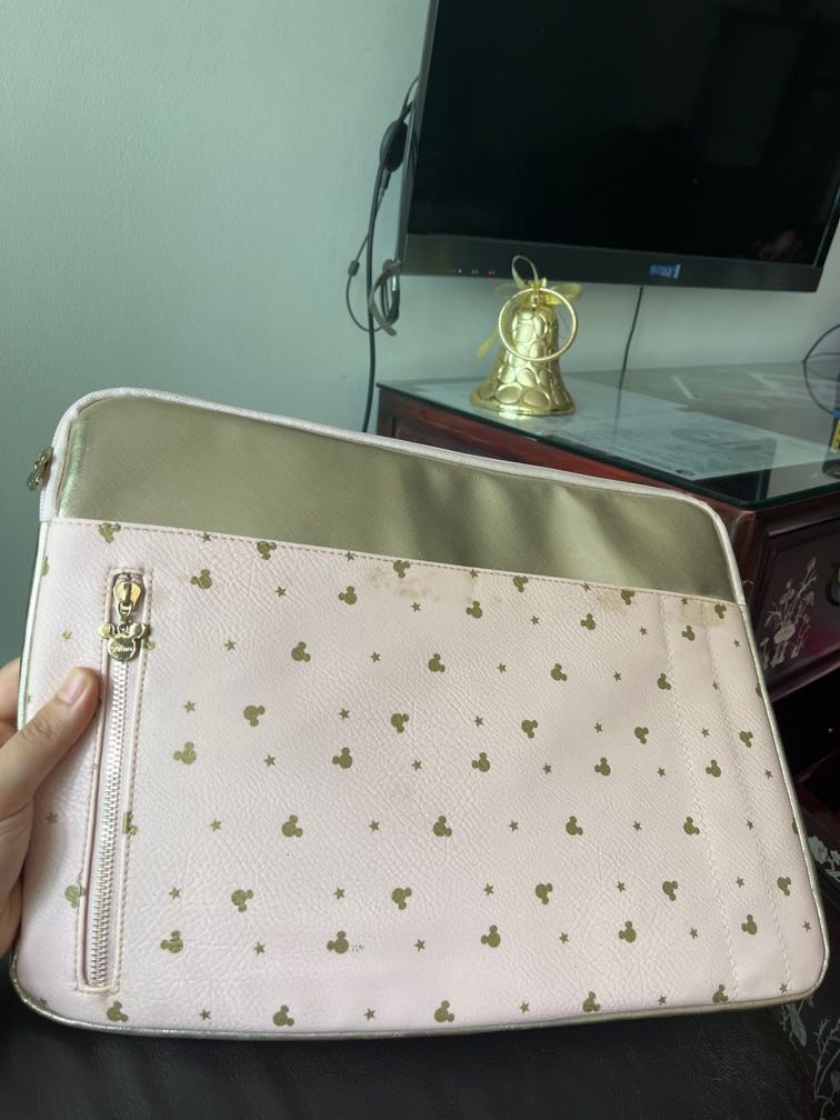 Typo laptop bag, Women's Fashion, Bags & Wallets, Purses & Pouches on ...