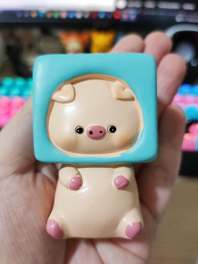 WTS Heart Pig Blind Box Ice Cube Pig (Secret/Special), Hobbies & Toys ...