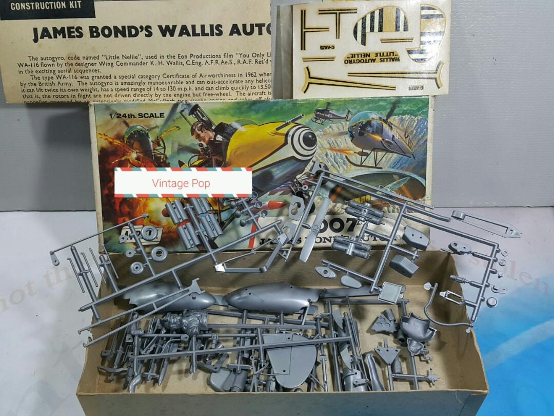 007 James Bond 1967 Autogyro Model Kit, Hobbies & Toys, Memorabilia ...