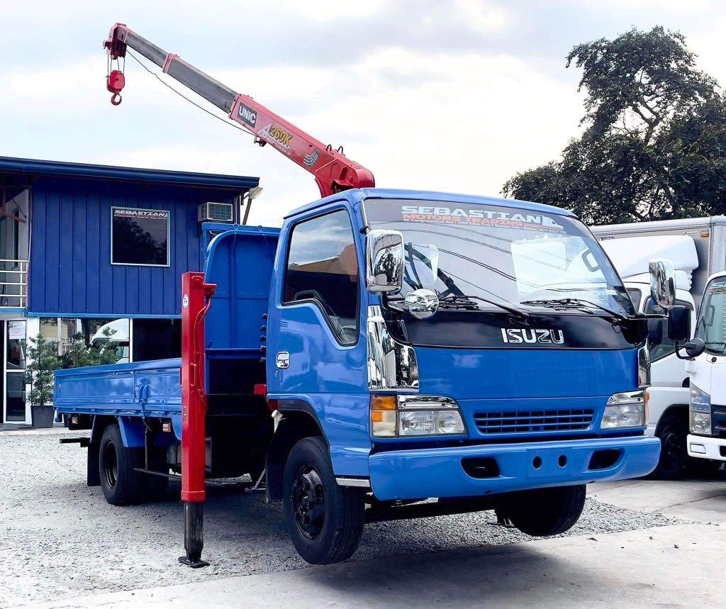 2020 Isuzu Elf Self-Loading with Unic Boom Crane 3-Section 2.6T 4HG1 In ...