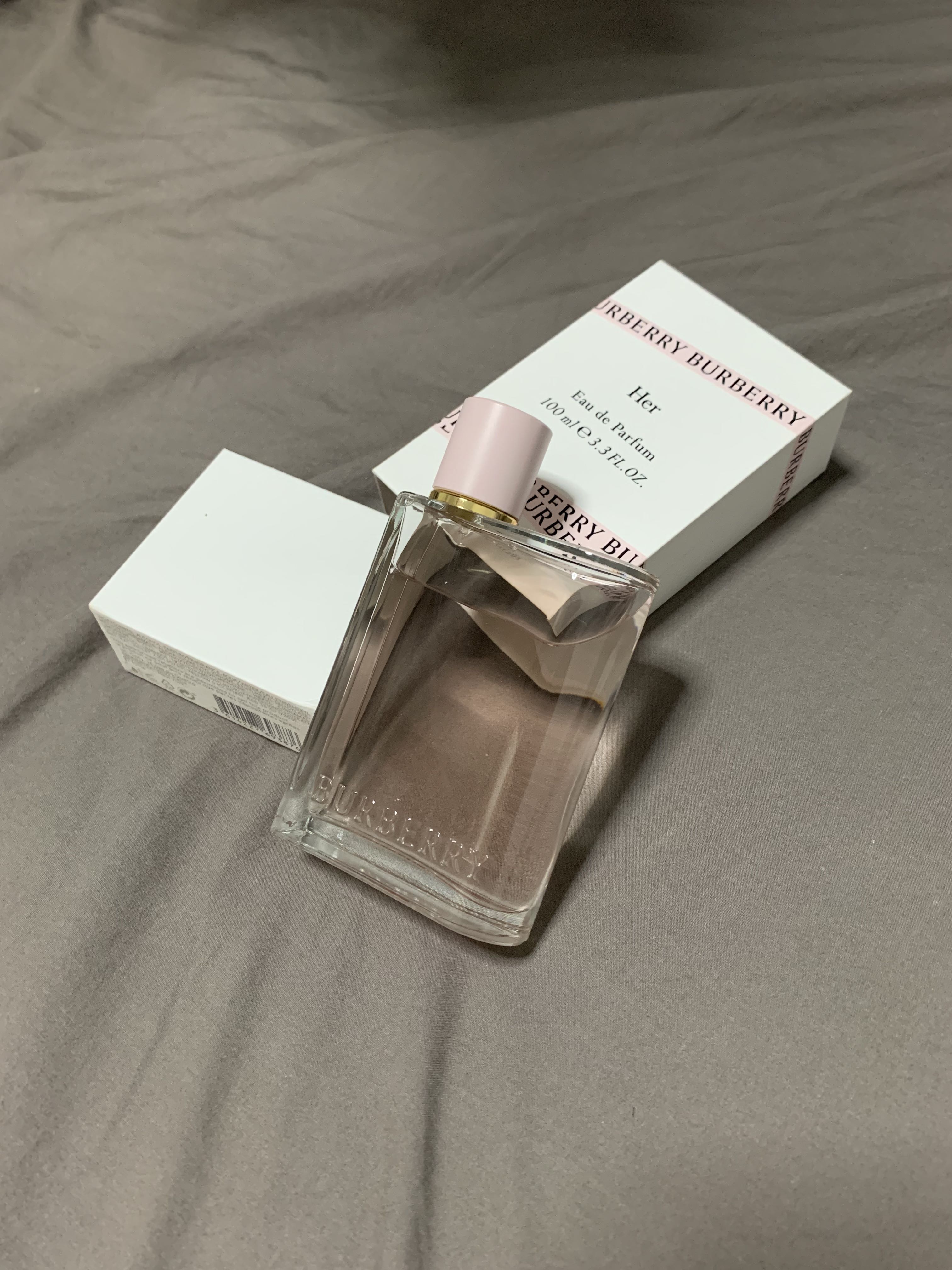 Burberry Her Perfume 100ml, Beauty & Personal Care, Fragrance ...