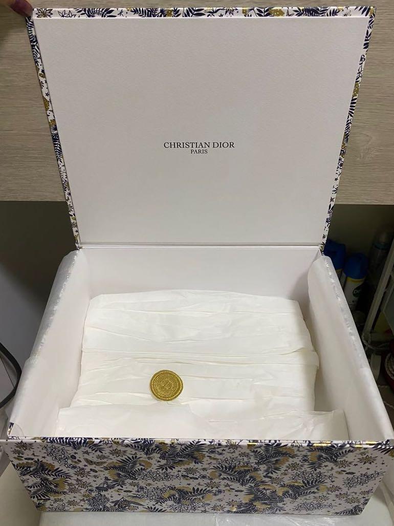 Christian dior Christmas box 2021, Women's Fashion, Jewelry ...