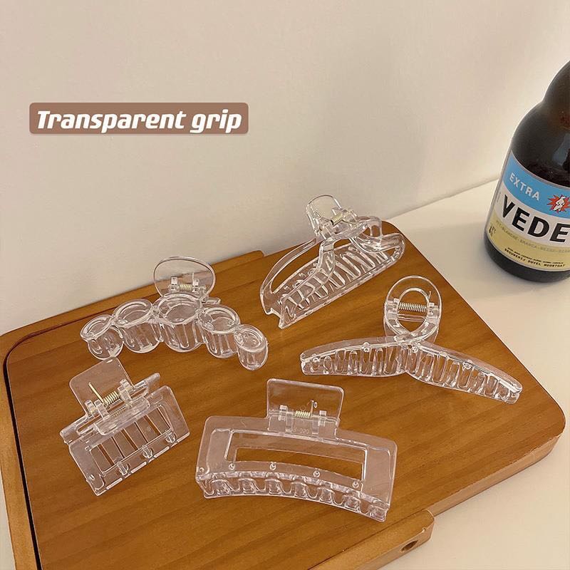 clear claw slips, Women's Fashion, Watches & Accessories, Hair ...