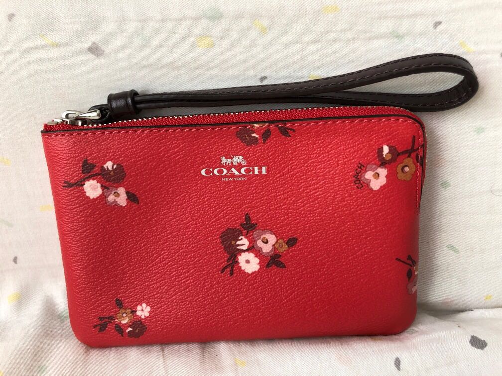 Coach red clutch, Women's Fashion, Bags & Wallets, Clutches on Carousell