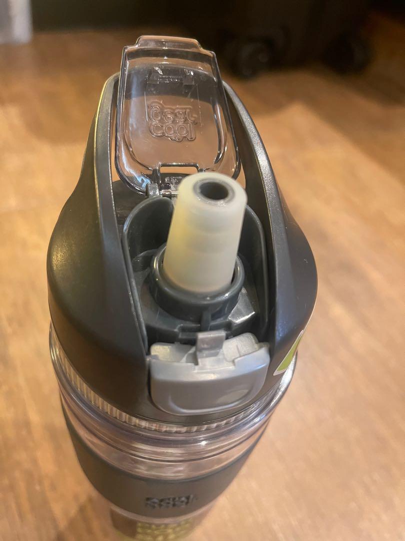 COOL GEAR WATER BOTTLE - DEFECTIVE, Furniture & Home Living ...