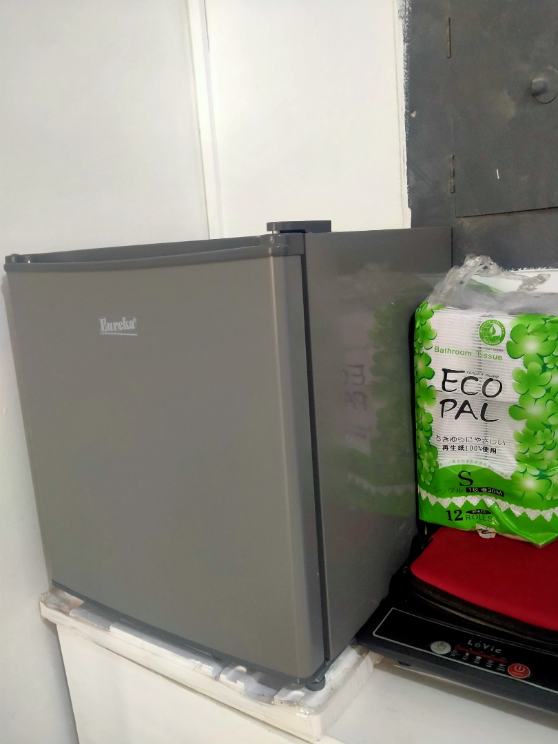 Eureka Mini refrigerators, TV & Home Appliances, Kitchen Appliances ...