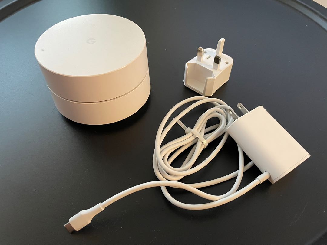 Google wifi router, TV & Home Appliances, Electrical, Adaptors & Sockets on Carousell