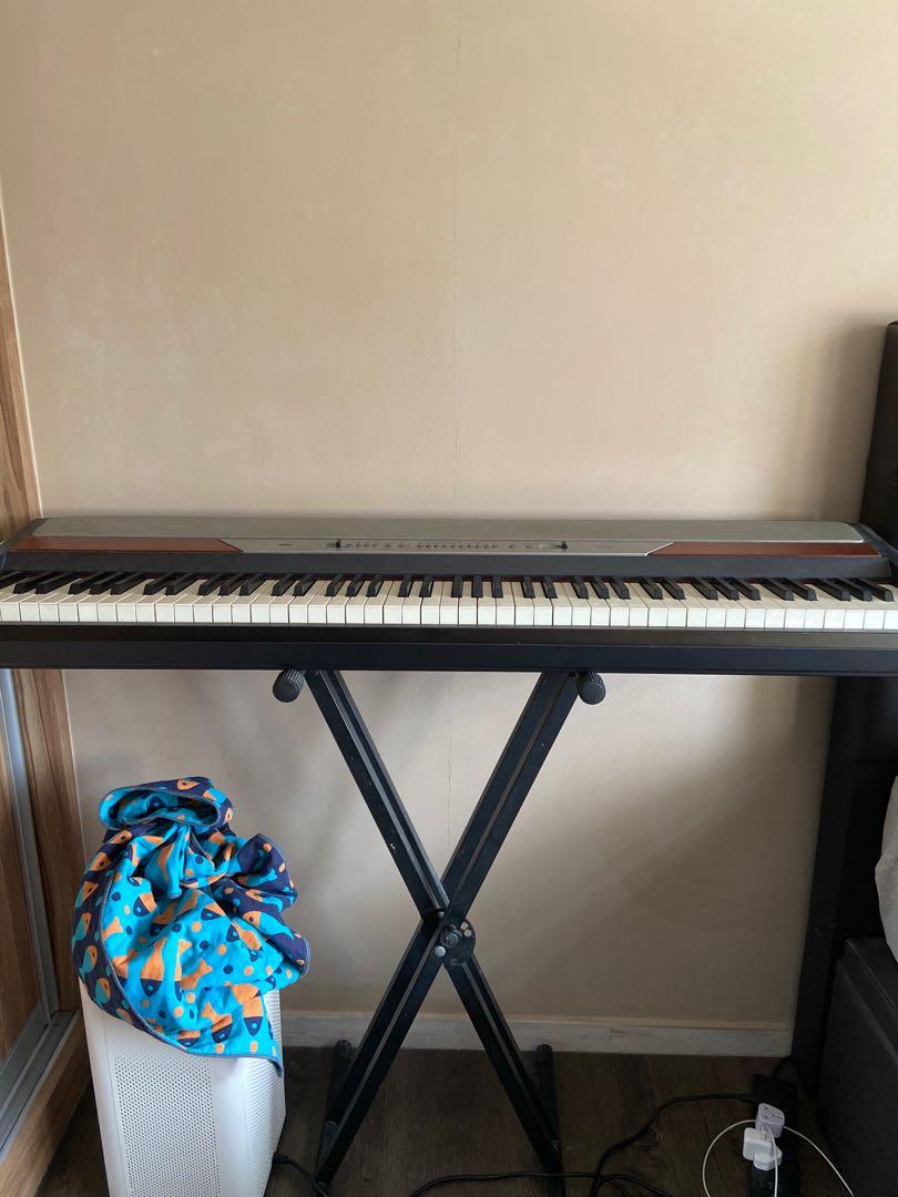 KORG Weighted Keyboard SP-250, Hobbies & Toys, Music & Media, Musical ...
