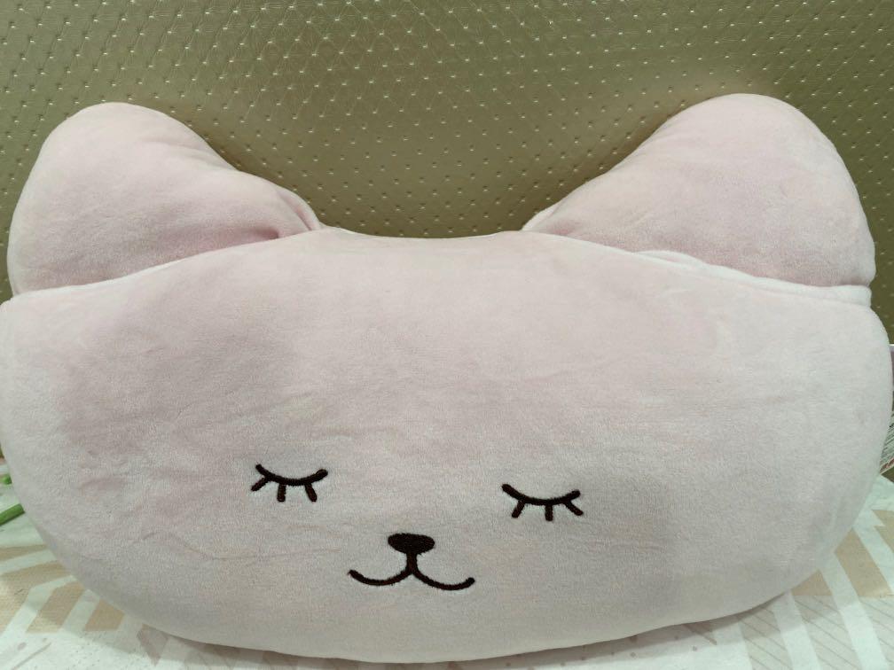 Miniso Cat Hand Warmer, Beauty & Personal Care, Bath & Body, Body Care ...