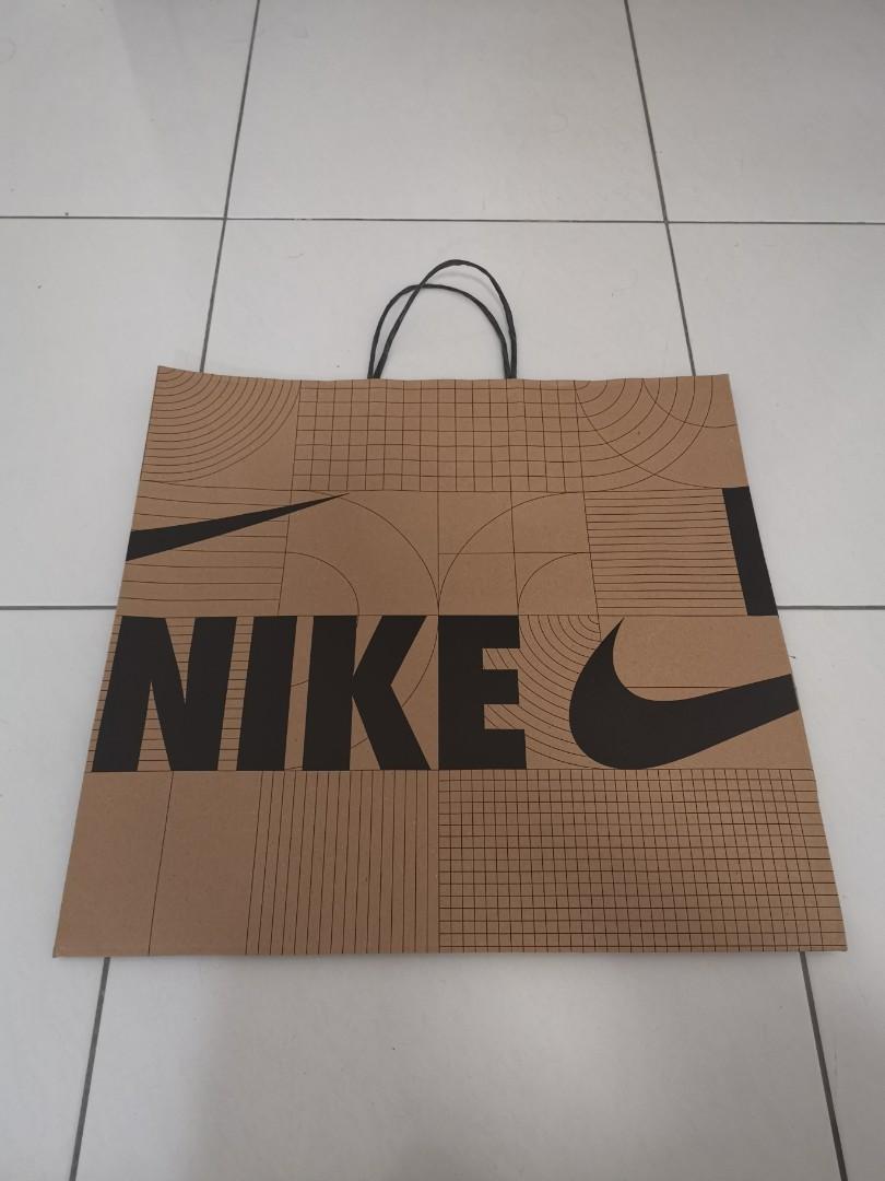 Nike paper bag, Everything Else, Others on Carousell