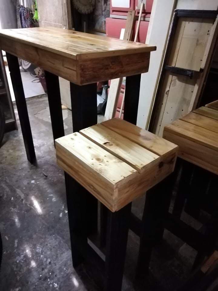 Palochina Counter Table and chairs with varnish, Furniture & Home ...