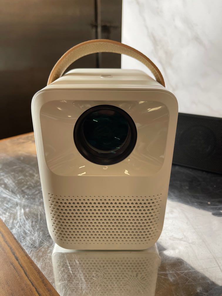 Projector x6, TV & Home Appliances, Other Home Appliances on Carousell