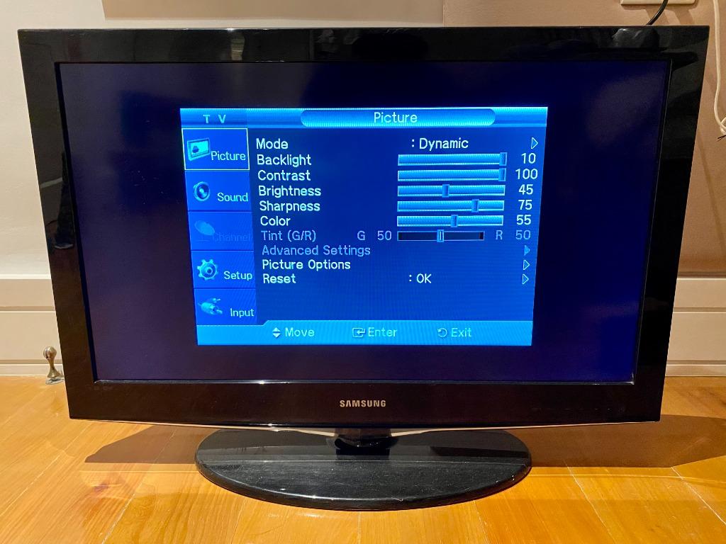Samsung 32 Inch LCD TV, TV & Home Appliances, TV & Entertainment, TV on ...