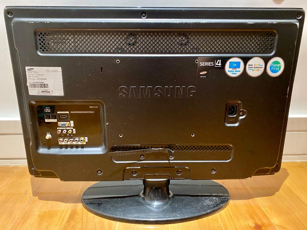 Samsung 32 Inch LCD TV, TV & Home Appliances, TV & Entertainment, TV on ...