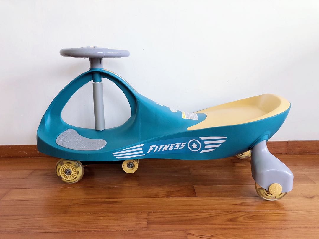 Swing Wiggle Car Twist & Go Scooter Car with Flashing Wheels, Babies ...