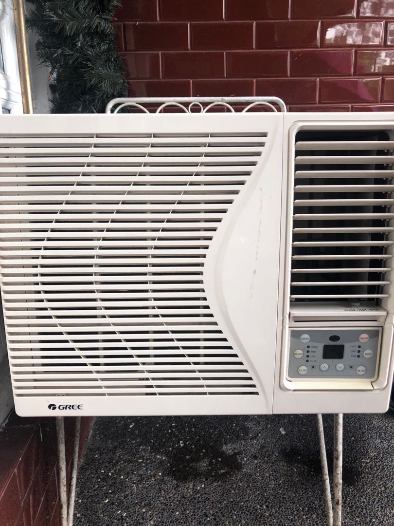 Used GREE Window Type .80 HP AC with Remote, TV & Home Appliances, Air ...