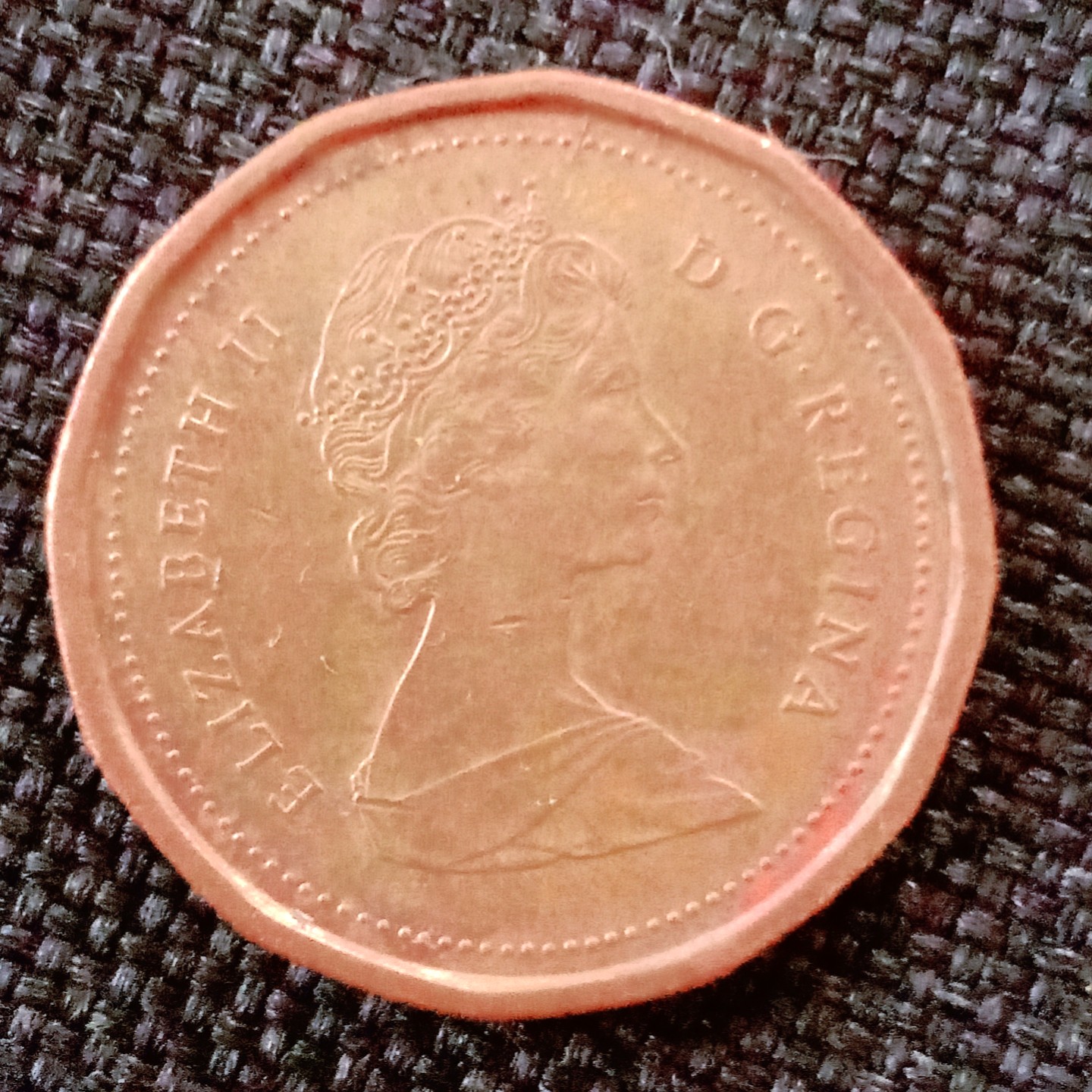 1986 Elizabeth II 1cent Canada coin RARE, Hobbies & Toys, Memorabilia ...