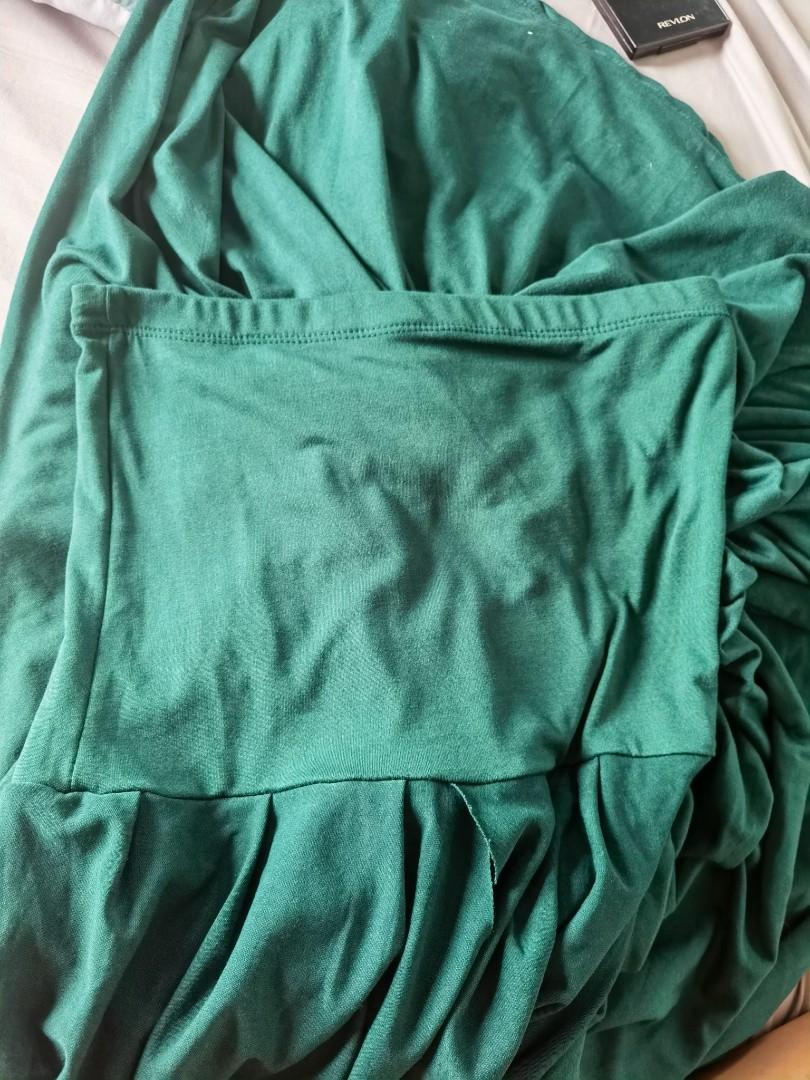Emerald green infinity dress, Women's Fashion, Dresses & Sets, Dresses ...
