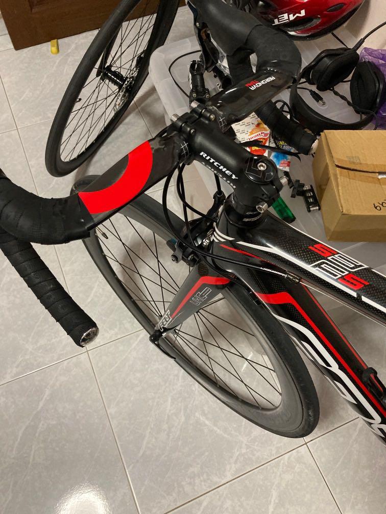 Felt F5 Full Carbon Road bike, Sports Equipment, Bicycles & Parts ...
