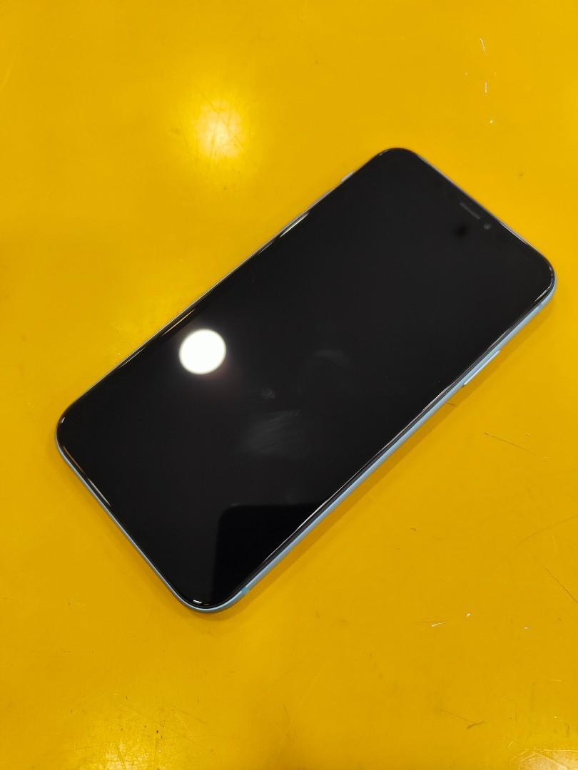 IPhone XR 128GB blue 1981, Mobile Phones & Gadgets, Mobile Phones ...