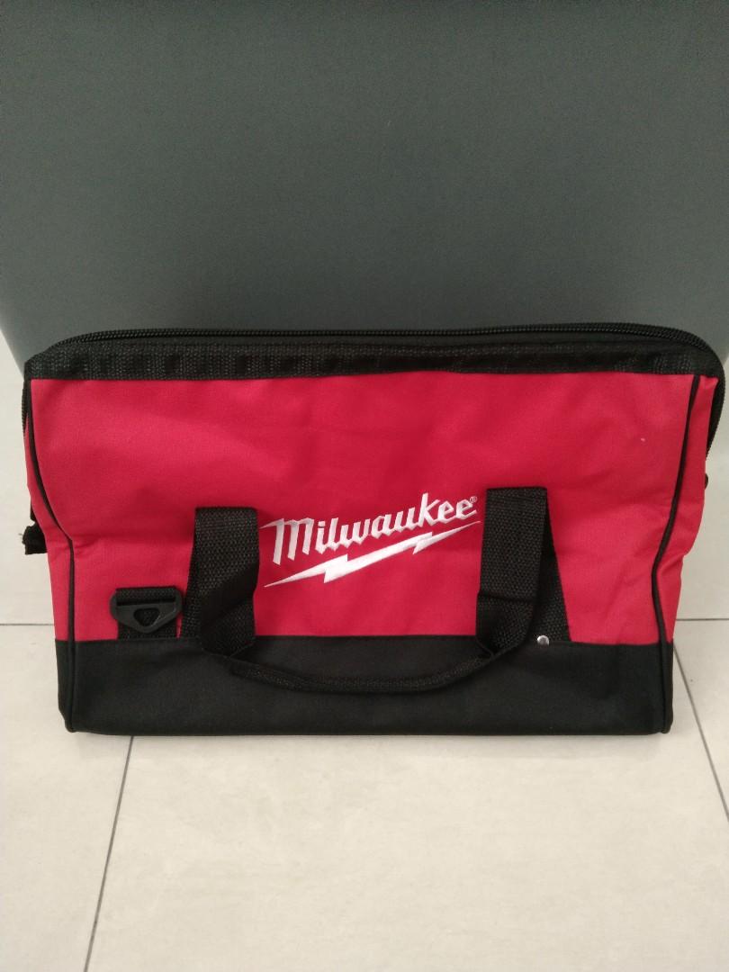 Milwaukee Contractor Bag Big, Men's Fashion, Bags, Backpacks on Carousell