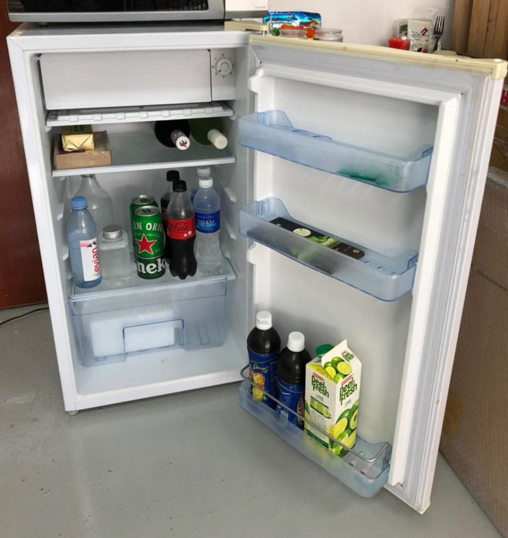 Mini bar fridge, TV & Home Appliances, Kitchen Appliances ...