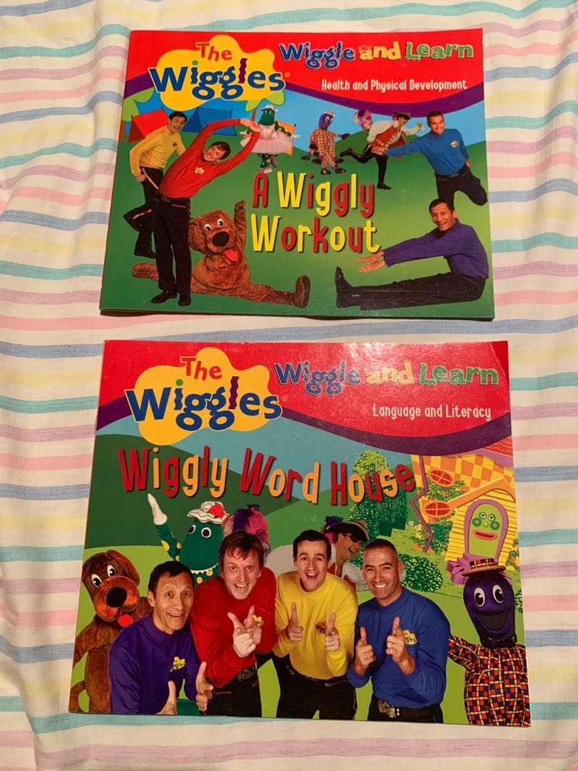 New! 2x The Wiggles story books, 興趣及遊戲, 書本 & 文具, 兒童書籍 - Carousell