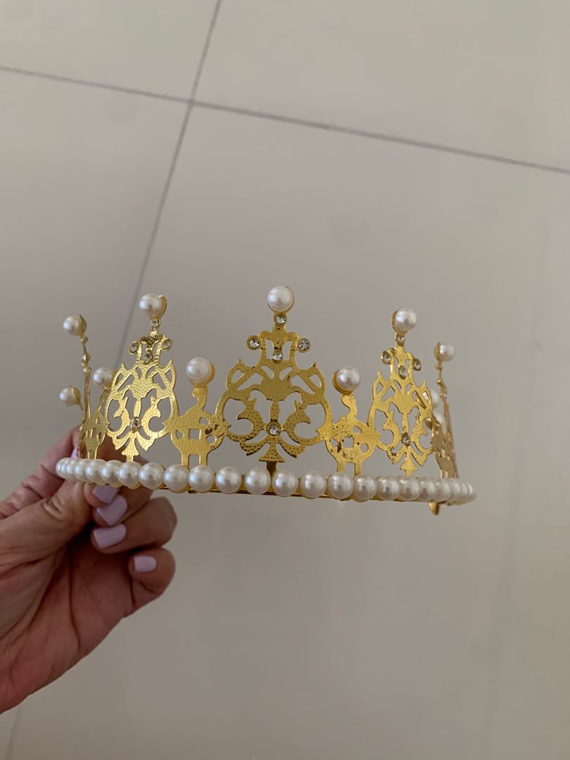 Party Crown, Hobbies & Toys, Stationery & Craft, Occasions & Party ...