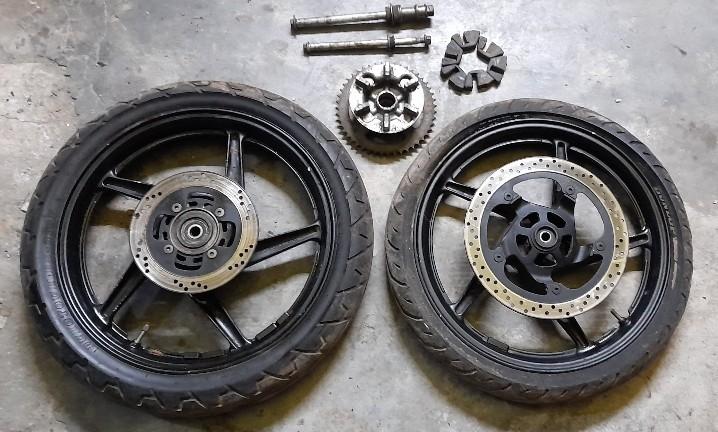 PELBAGAI SPORT RIM MOTOR UNTUK DIJUAL, Auto Accessories on Carousell